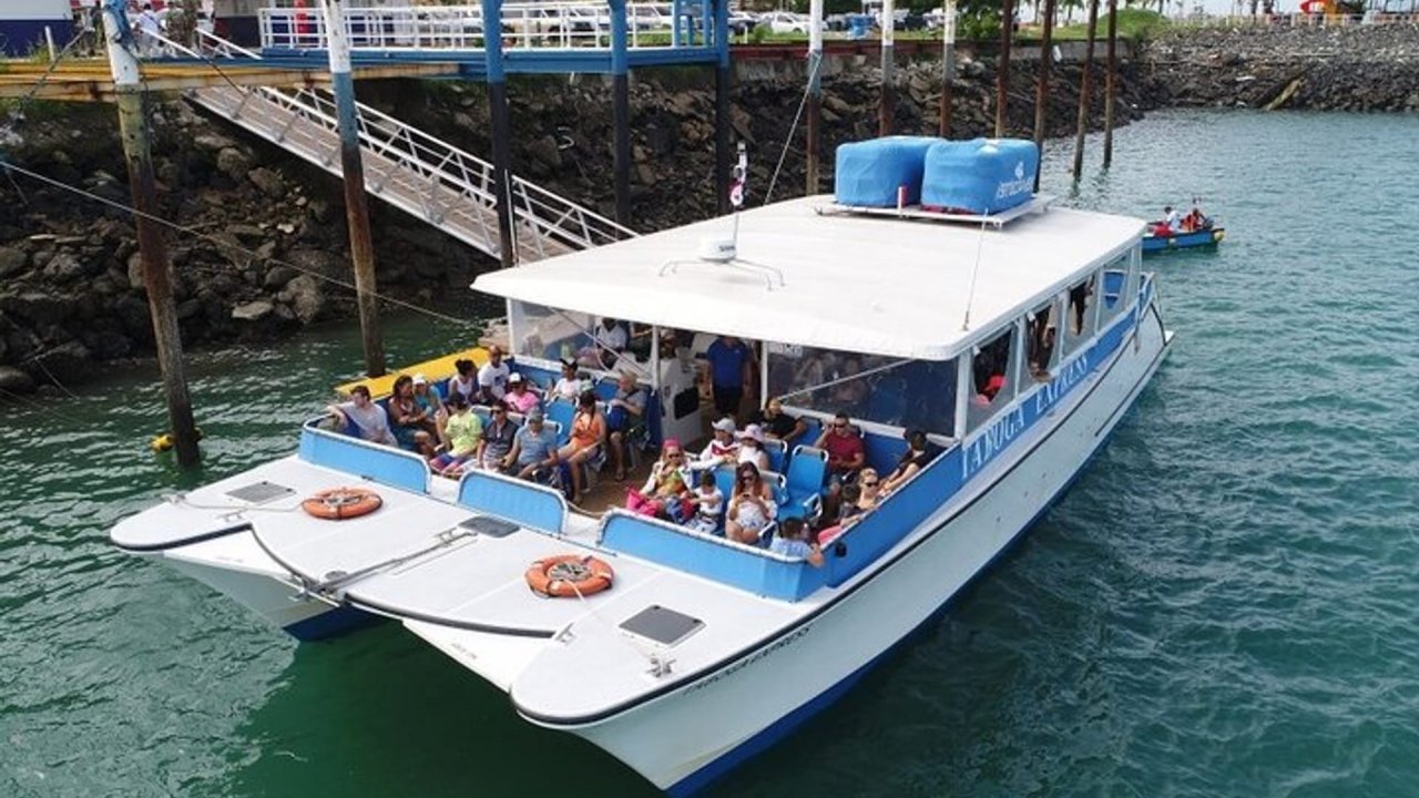 Taboga Island Day Pass from Panama City: Ferry, Beach & Lunch Included